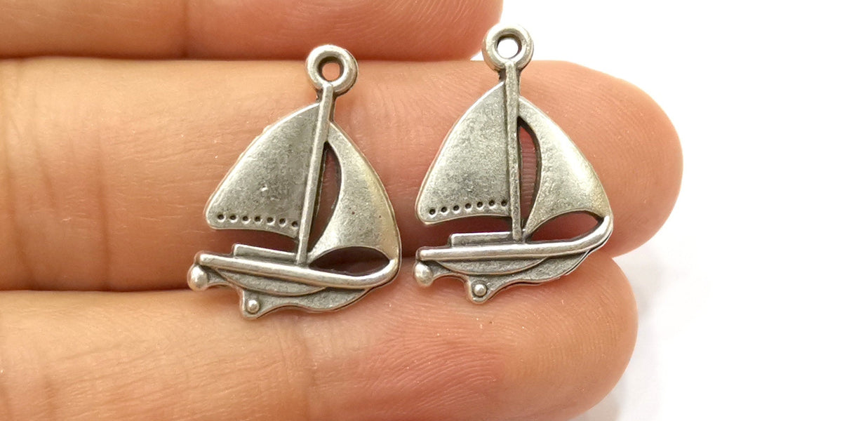 10 Sailing Ship Charms Antique Silver Plated Charms (23x17mm) G18157 ...